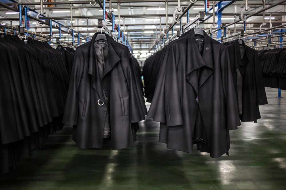 De reis van een Zara-jas | 360 Magazine